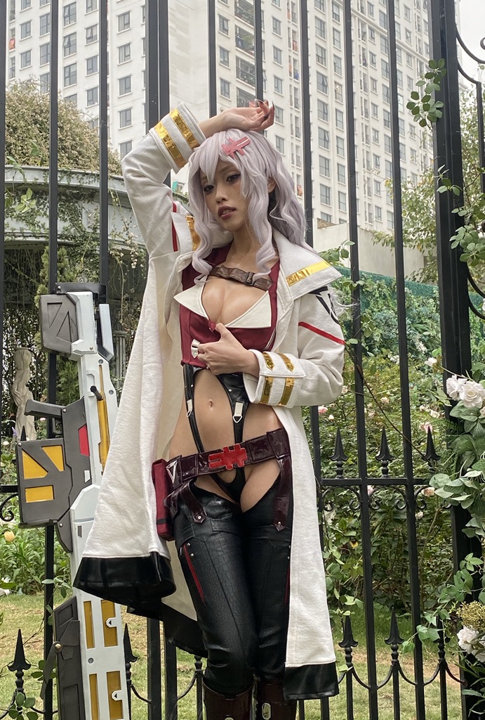 Elizamiaomiao - Yulha (NIKKE) - Mitaku