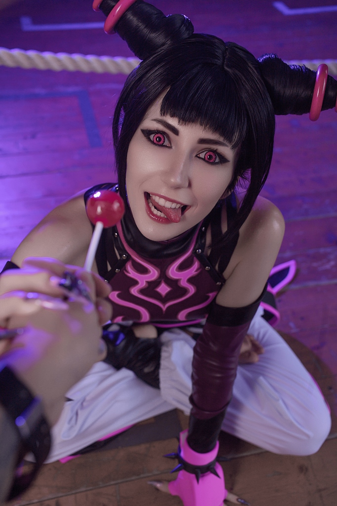 Miakanayuri - Juri Han - Mitaku